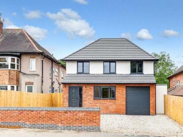 3 Bedroom Detached House For Rent In Woodthorpe, Nottinghamshire