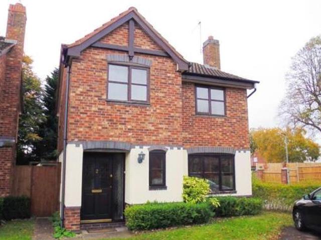3 Bedroom Detached House For Rent In Worcester