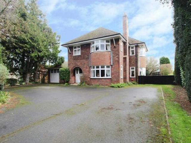 3 Bedroom Detached House For Rent In West Row