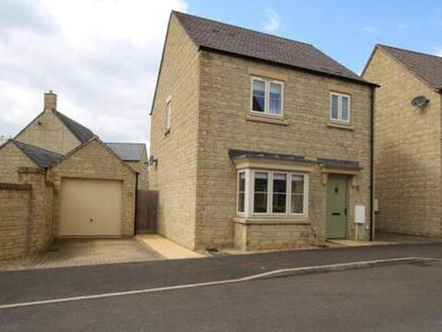 3 Bedroom Detached House For Rent In Winchcombe