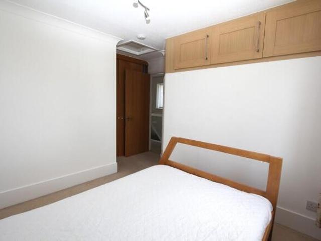 3 bedroom detached house for rent in Toft Close, Saltney, Chester, CH4