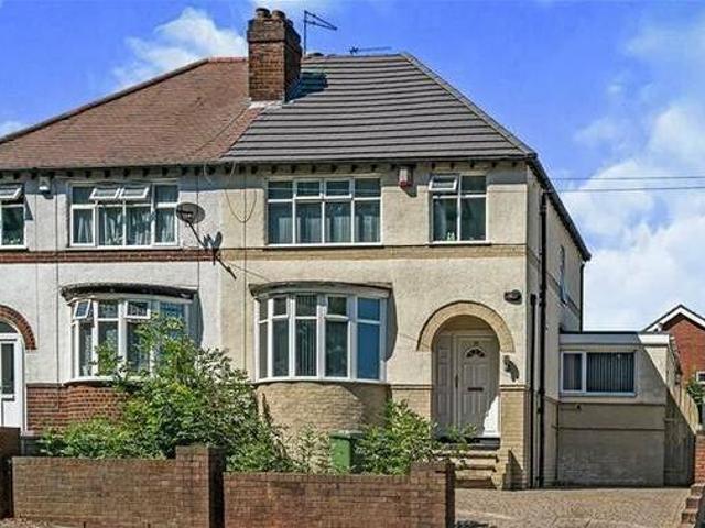 3 bedroom detached house for rent in The Parade DUDLEY DY1