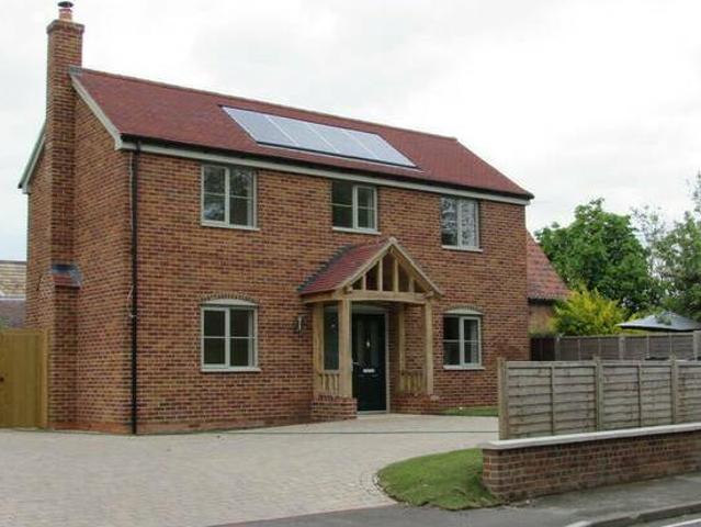 3 bedroom detached house for rent in Tilbrook PE28