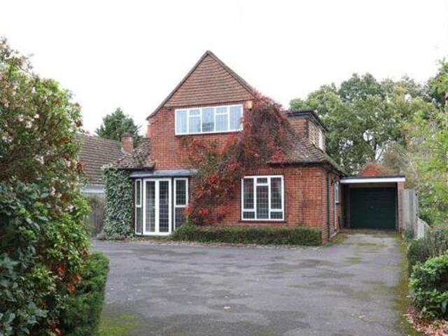 3 Bedroom Detached House For Rent In Tilehurst