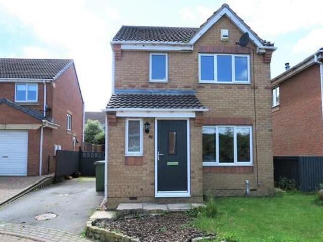 3 Bedroom Detached House For Rent In Tingley