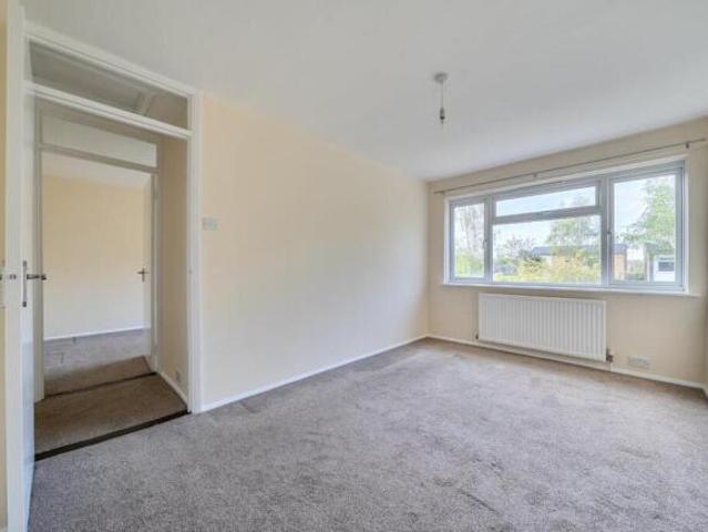 3 bedroom detached house for rent in Turners Avenue, Tenterden, Kent, TN30