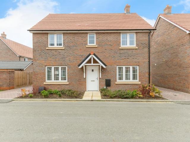 3 bedroom detached house for sale