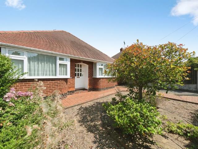 2 bedroom detached house for sale