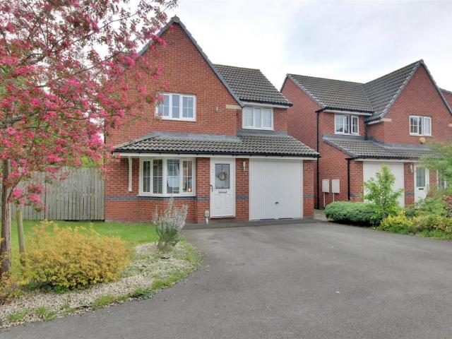 3 bedroom detached house for sale