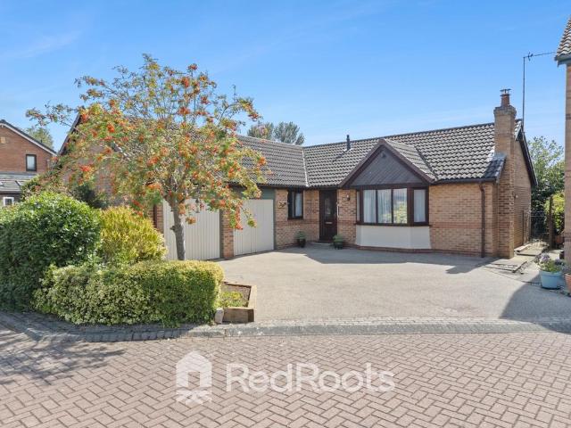 3 bedroom detached bungalow for sale