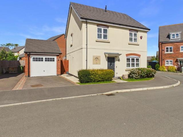 3 bedroom detached house for sale