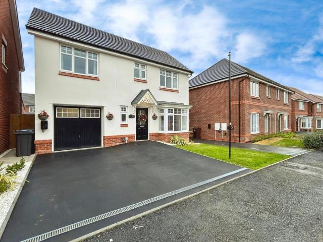 3 bedroom detached house for sale