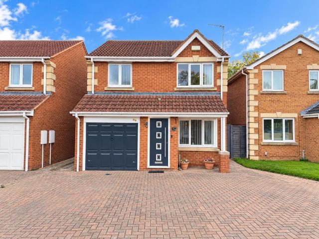 3 bedroom detached house for sale