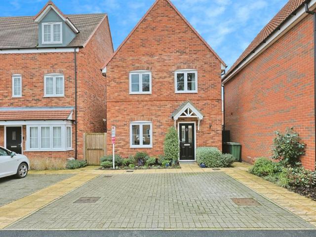 3 bedroom detached house for sale