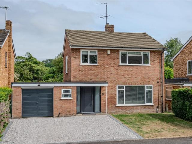3 bedroom detached house for sale