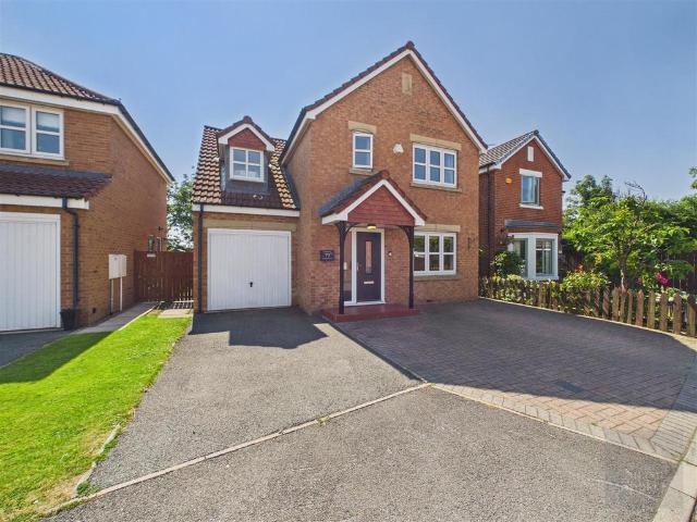 3 bedroom detached house for sale