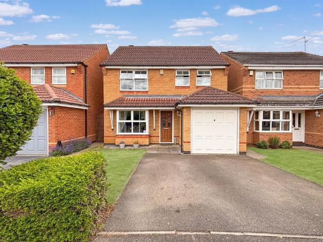 3 bedroom detached house for sale