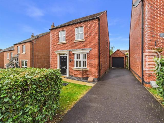 3 bedroom detached house for sale