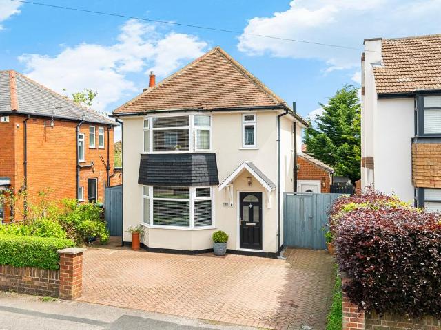 3 bedroom detached house for sale