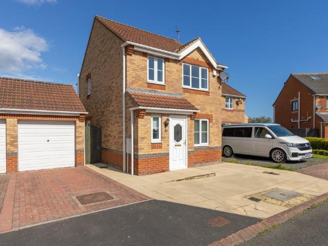 3 bedroom detached house for sale