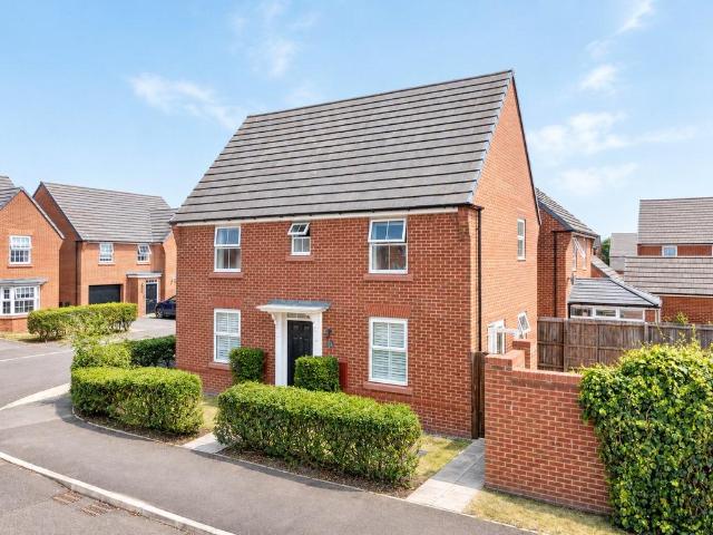 3 bedroom detached house for sale