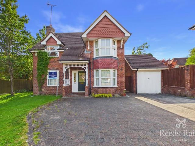 3 bedroom detached house for sale