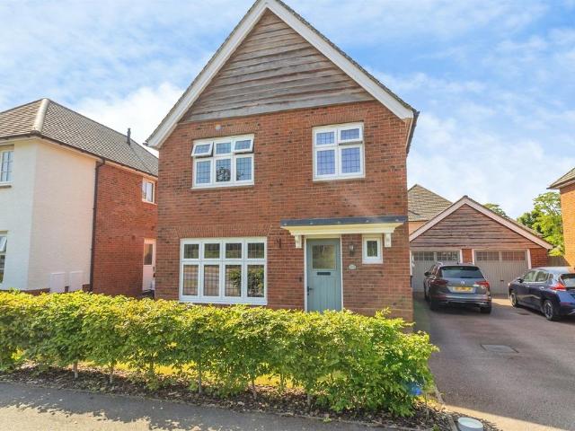 3 bedroom detached house for sale