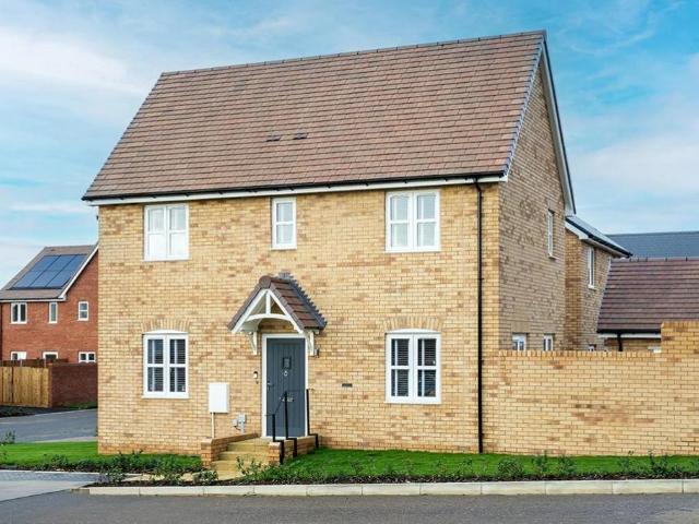 3 bedroom detached house for sale