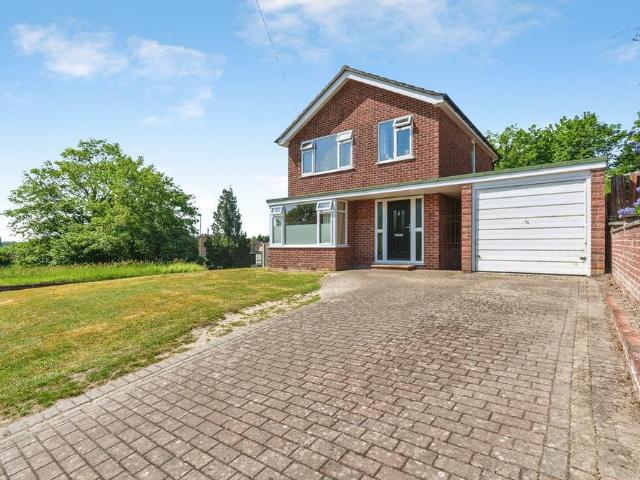 3 bedroom detached house for sale