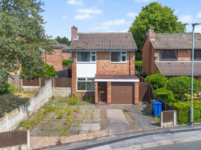 3 bedroom detached house for sale