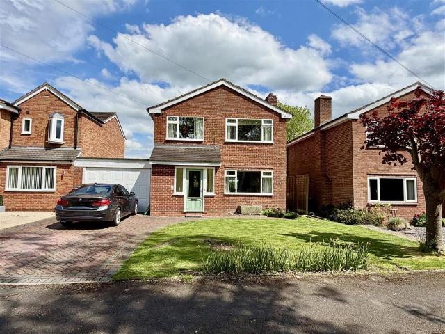 3 bedroom detached house for sale