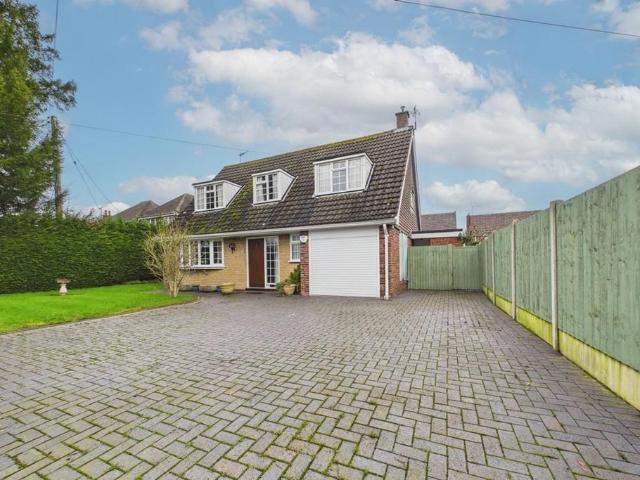 3 bedroom detached house for sale
