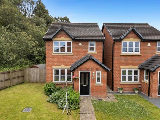 3 bedroom detached house for sale