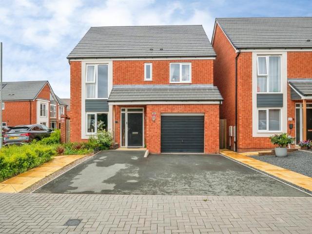 3 bedroom detached house for sale