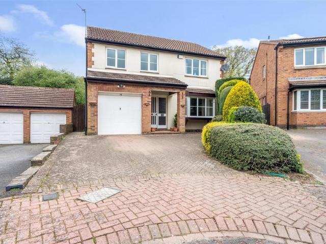 3 bedroom detached house for sale