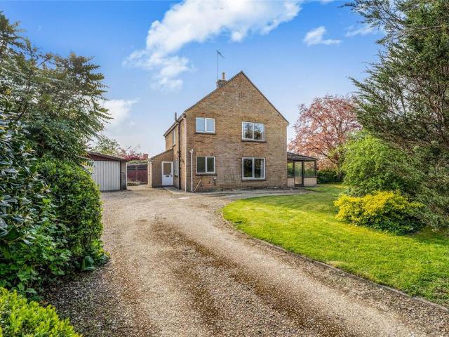 3 bedroom detached house for sale