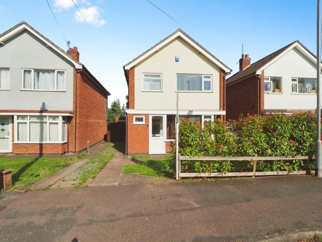 3 bedroom detached house for sale