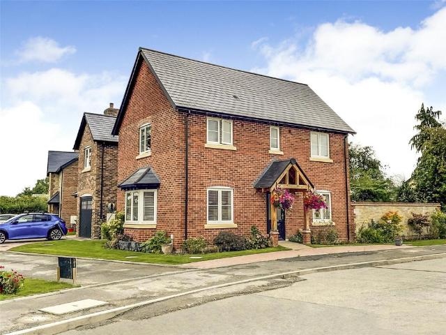 3 bedroom detached house for sale