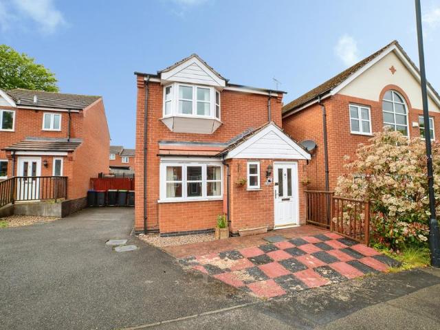 3 bedroom detached house for sale