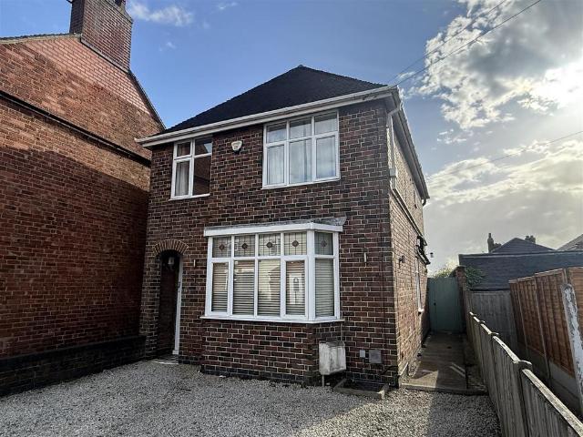 3 bedroom detached house for sale