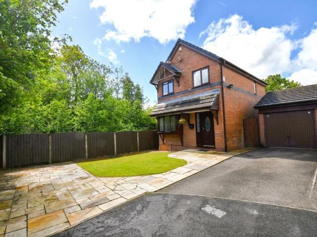 3 bedroom detached house for sale