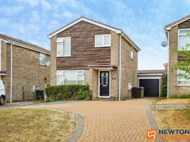 3 bedroom detached house for sale
