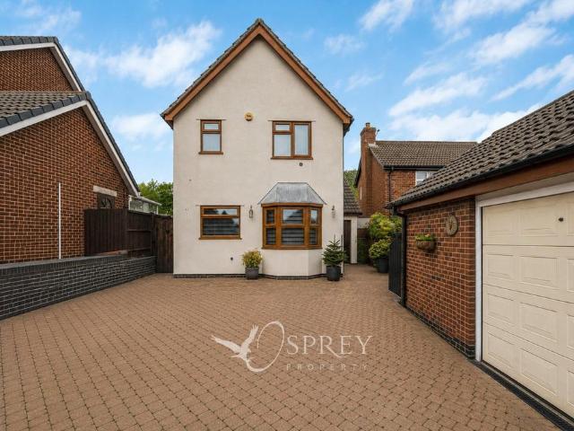 3 bedroom detached house for sale