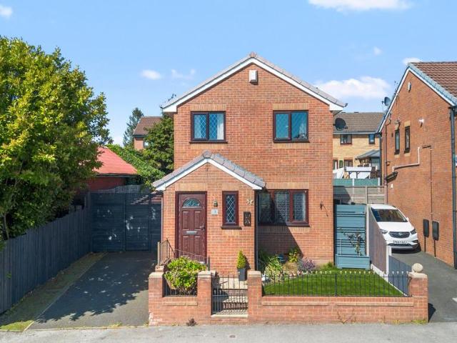 3 bedroom detached house for sale