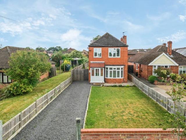3 bedroom detached house for sale