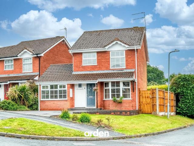 3 bedroom detached house for sale