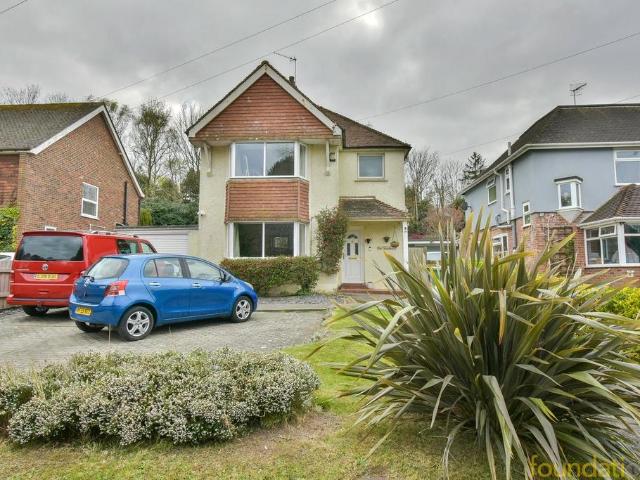 3 bedroom detached house for sale