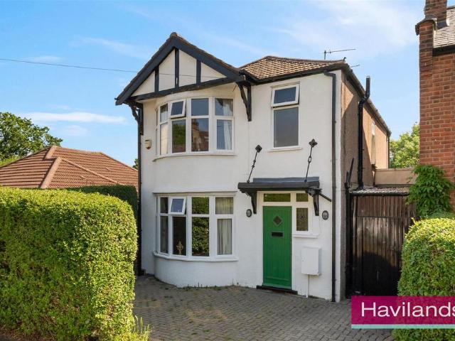 3 bedroom detached house for sale