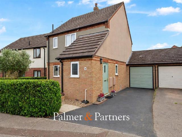 3 bedroom detached house for sale