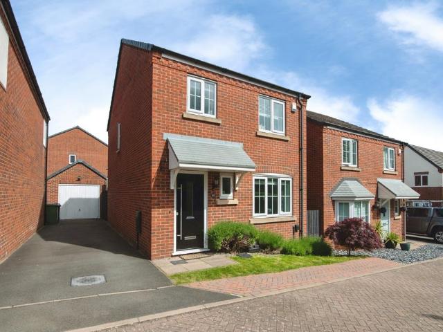 3 bedroom detached house for sale